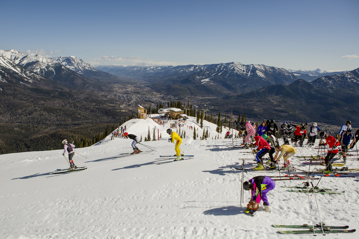 What to Do in the Mountains in April - Avenue Calgary