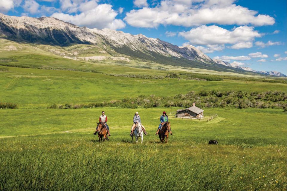 8 Guest Ranches in the Mountains Near Calgary - Avenue Calgary