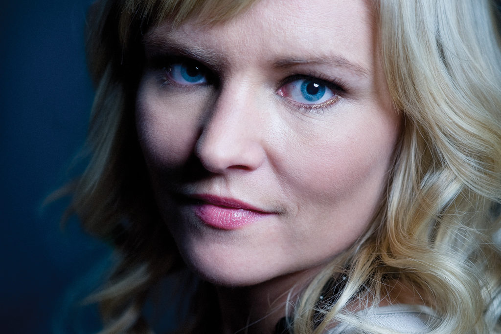 Lara Quarterman - Avenue Calgary