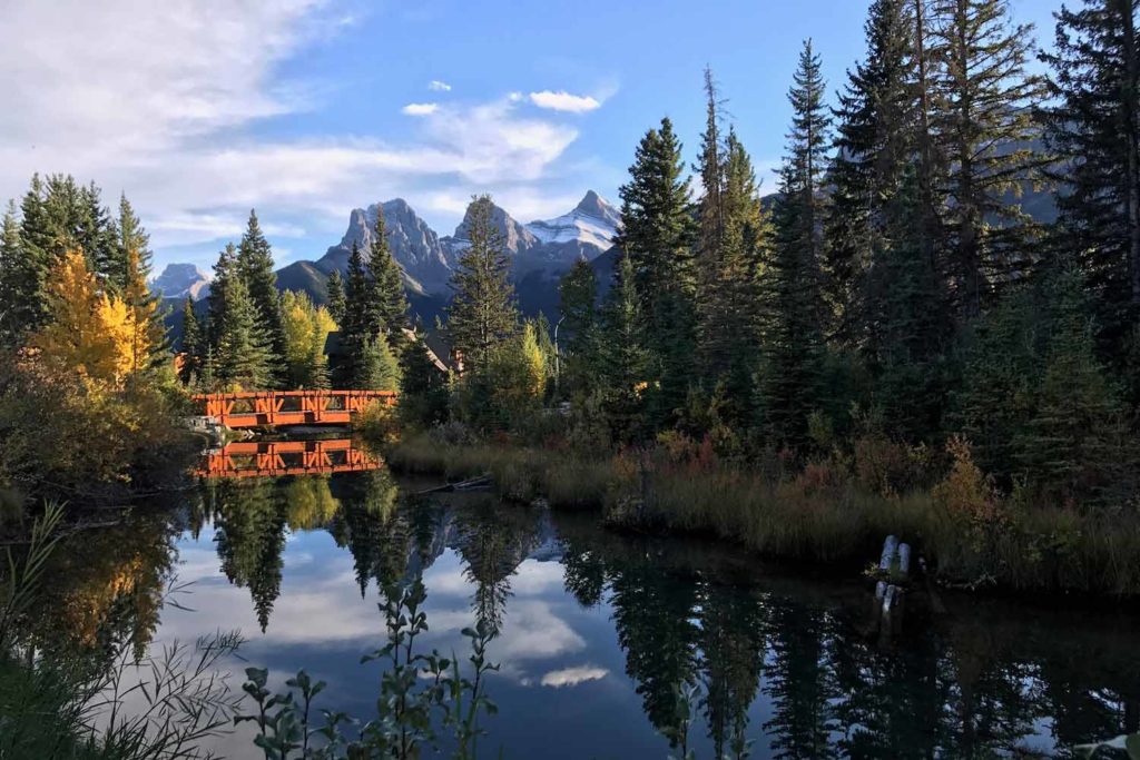 The Heart of Canmore - Avenue Calgary