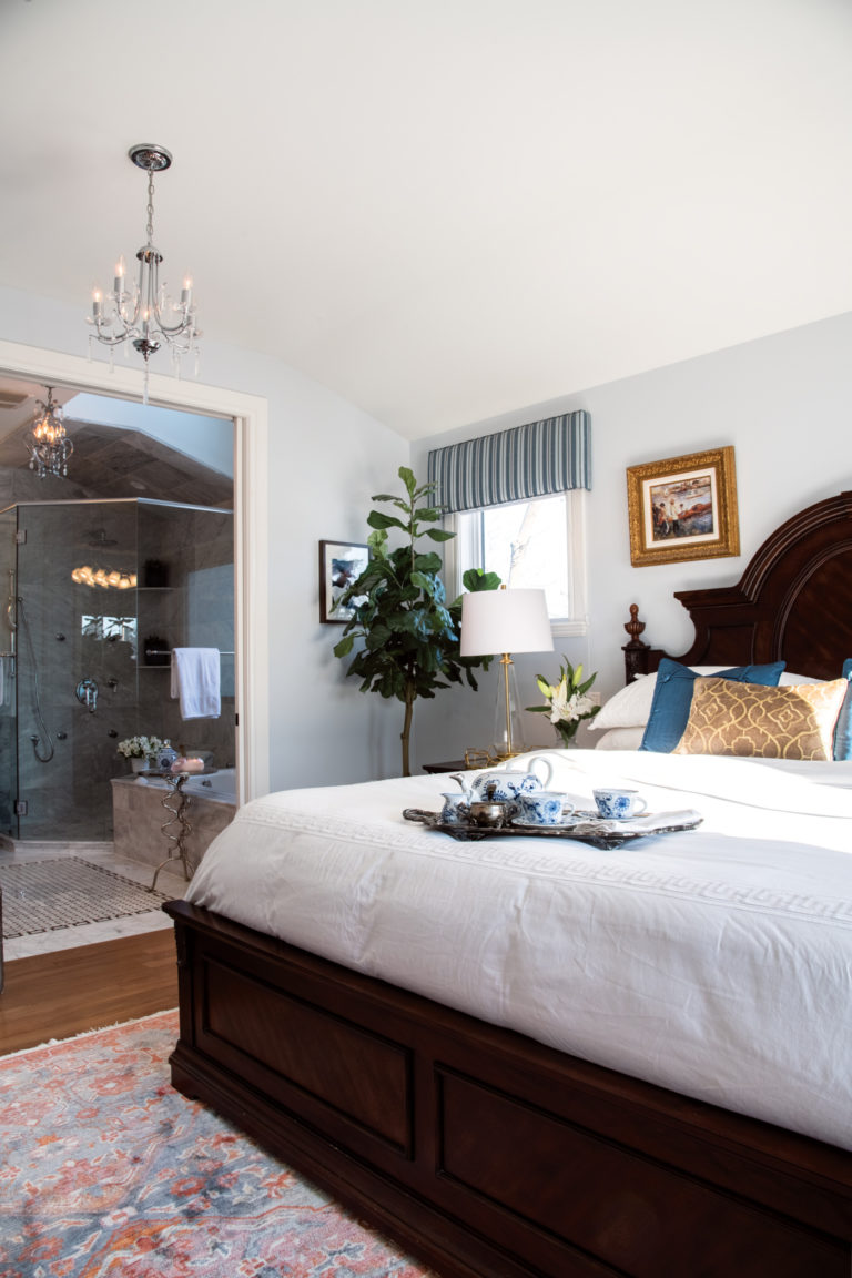 Inside a Traditional Calgary Home Inspired by Downton Abbey - Avenue ...