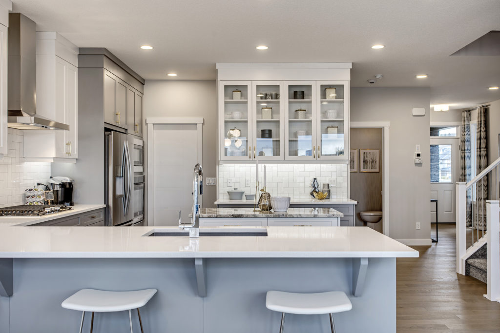 Live Close to it all in Crestmont West - Avenue Calgary