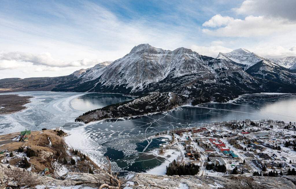 Winter Walks with Photo Ops in the Mountains - Avenue Calgary