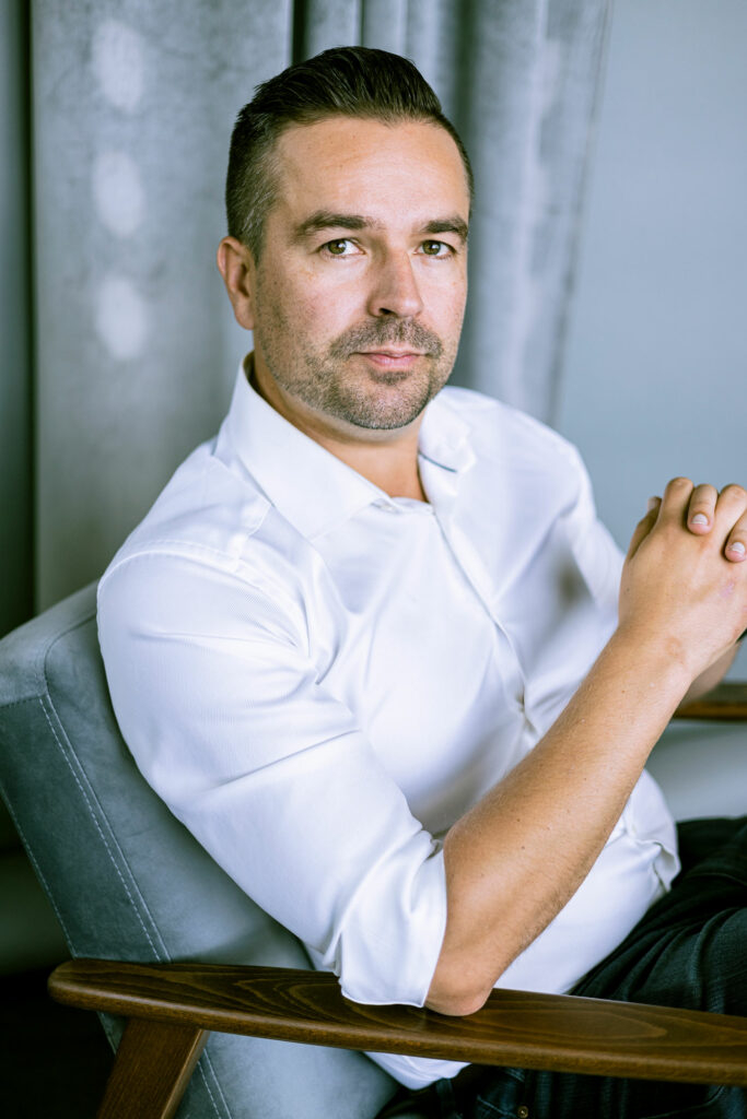 Robert Price | Top 40 Under 40 2022 - Avenue Calgary