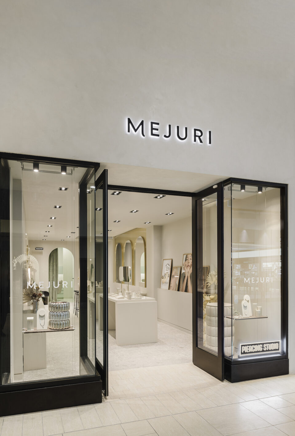 Canadian Jewellery Brand Mejuri Opens First Calgary Store - Avenue Calgary