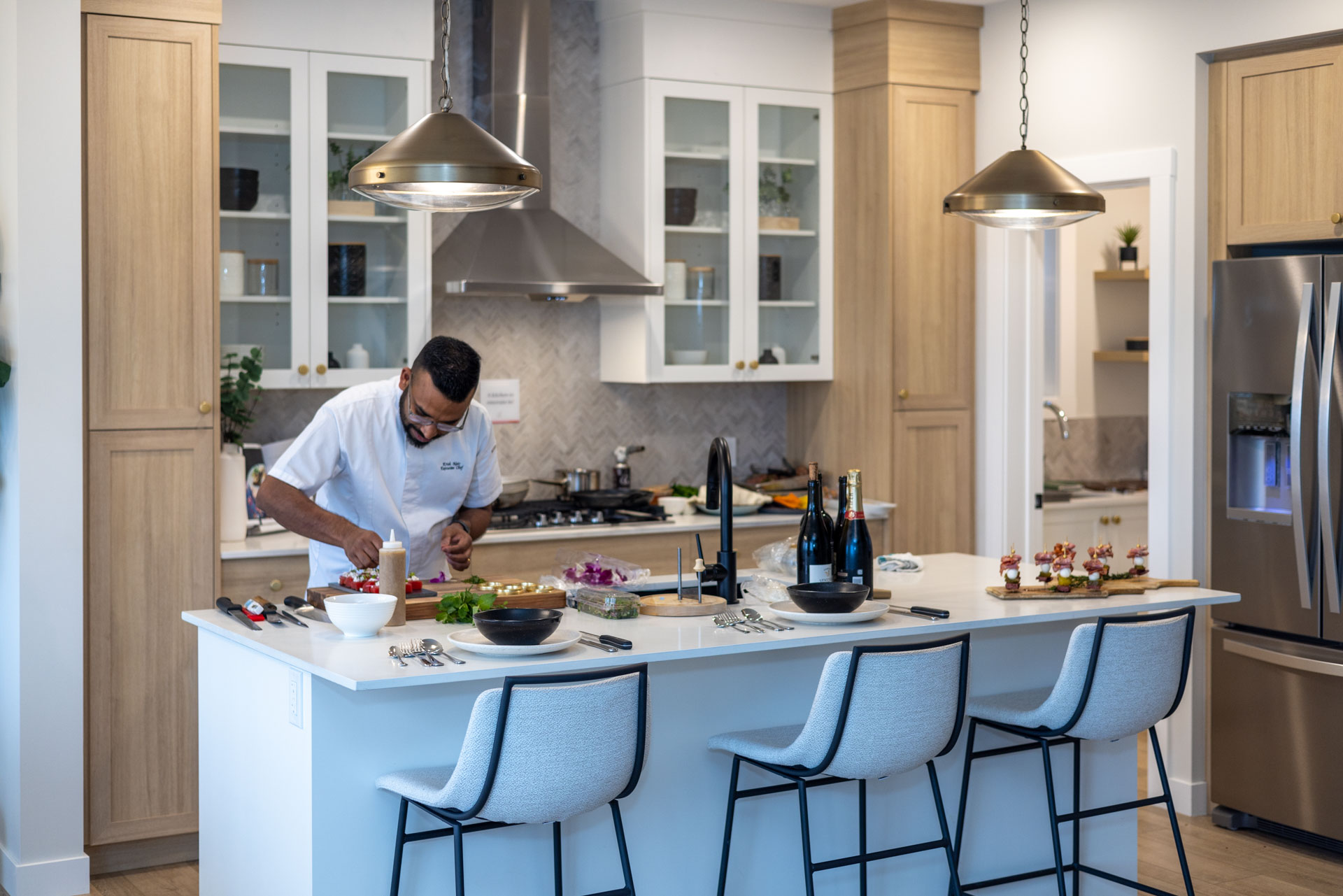 Fine Dining Meets Fine Living in Shane Homes - Avenue Calgary