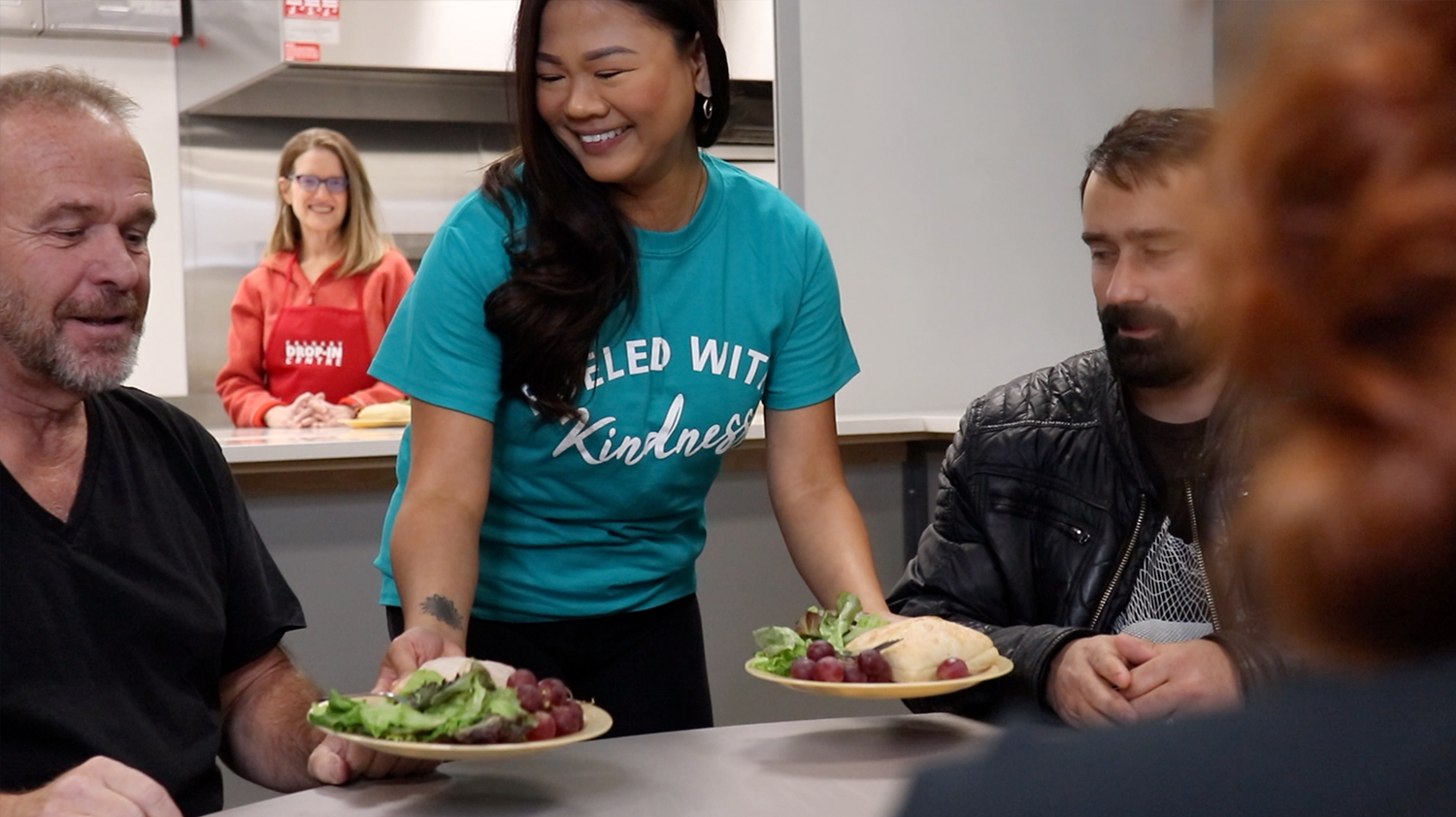 5 Impactful Reasons to Give Back - Avenue Calgary