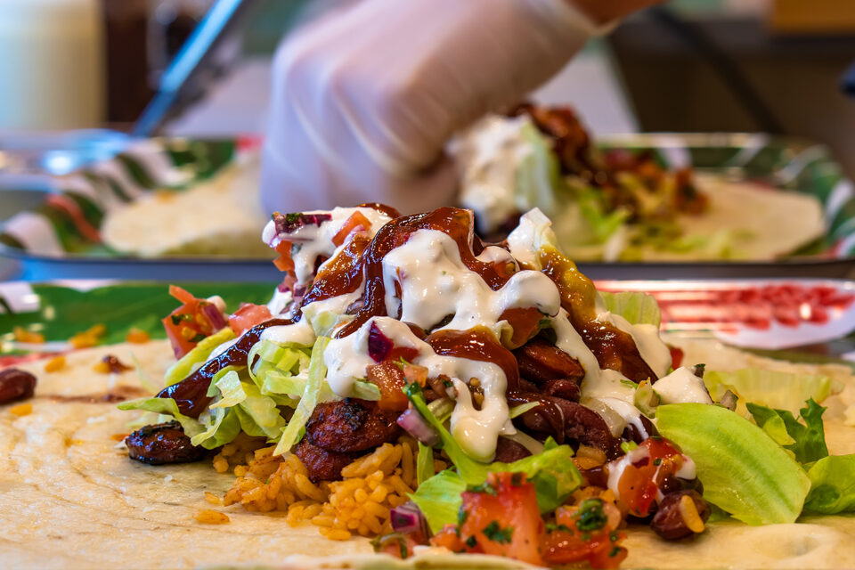 Quiz: Which of These Restaurants Should You Go to for Handheld Foods ...