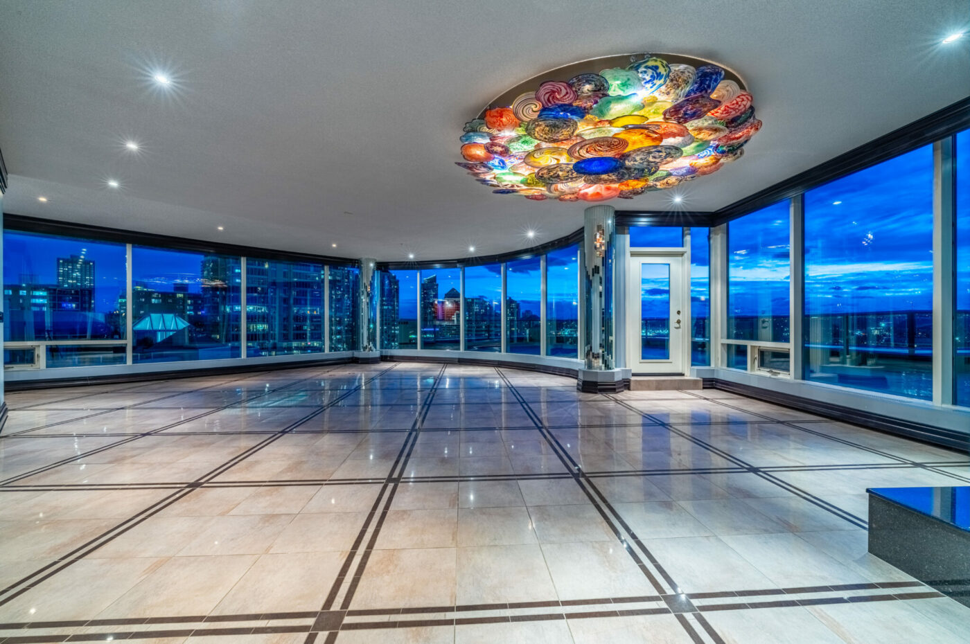 Condo of the Month: An Eau Claire Sub-Penthouse Spanning the Entire ...