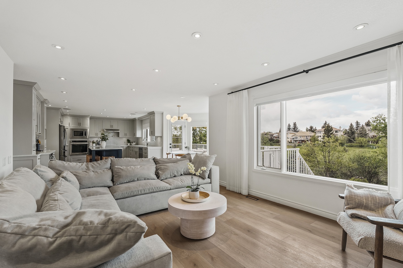 Property of the Week: An Edgemont Home on a Sprawling 10,000-Square ...