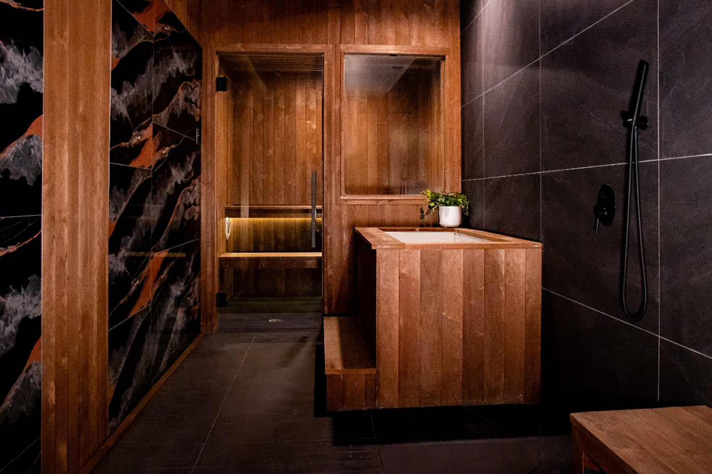 This New Sauna and Cold Plunge Facility Offers Private Hydrotherapy ...